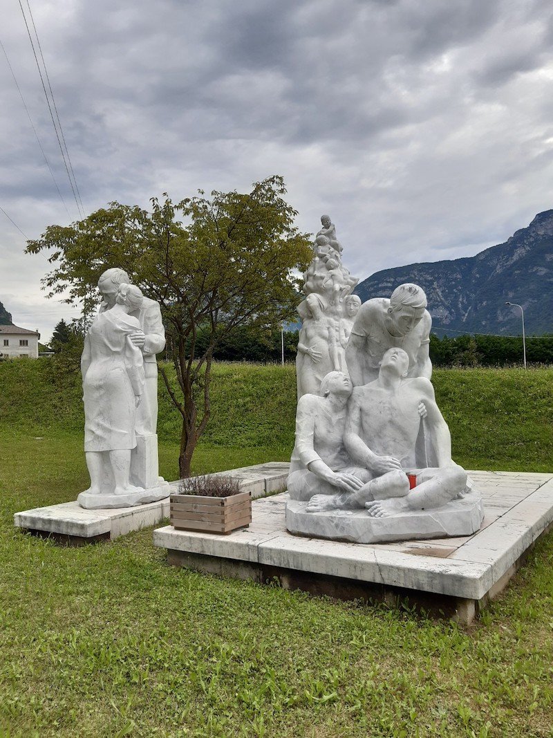 Camposanto Podcast | I Cimiteri della strage del Vajont con Jonathan Zenti
